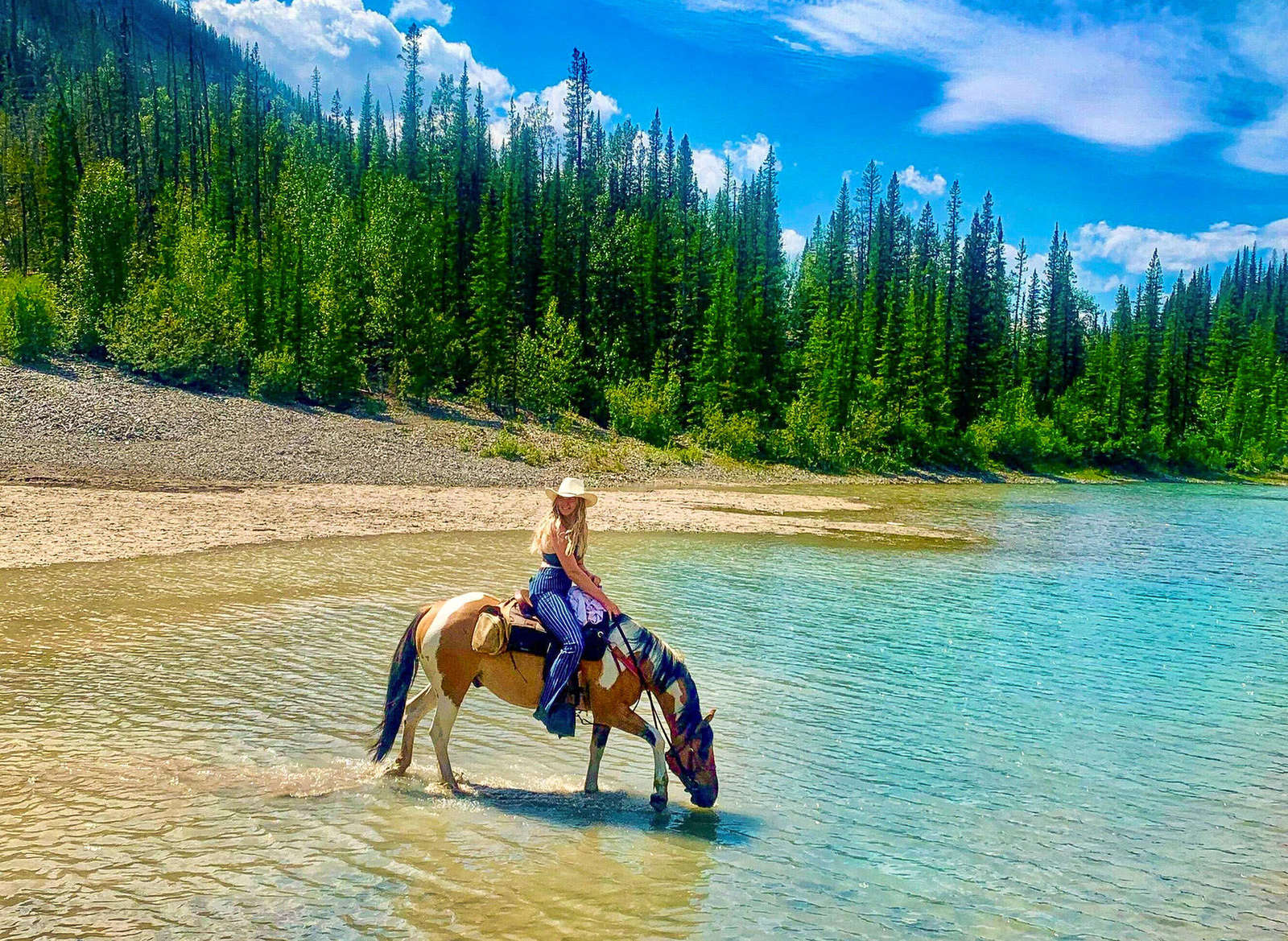 Ranch holiday in Alberta, Canada, in the Rocky Mountains | Equus Journeys