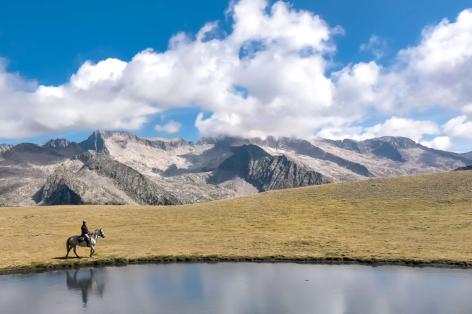 Follow horseback trails in the Benasque Valley, Spain | Equus Journeys