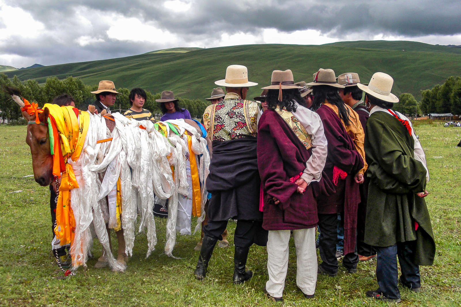 Horse riding trails in Tibet