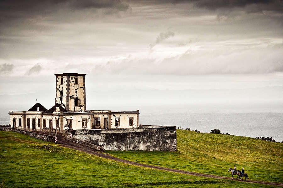 Explore the Azores, Portugal, on horseback | Equus Journeys