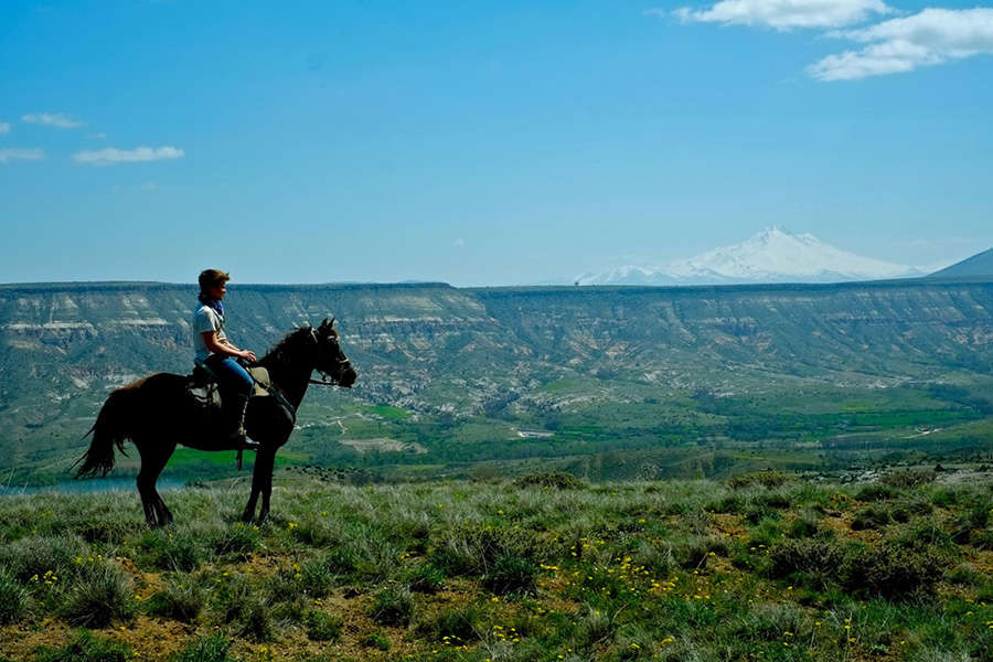 Horseback riding holidays with Equus Journeys in Turkey | Equus Journeys
